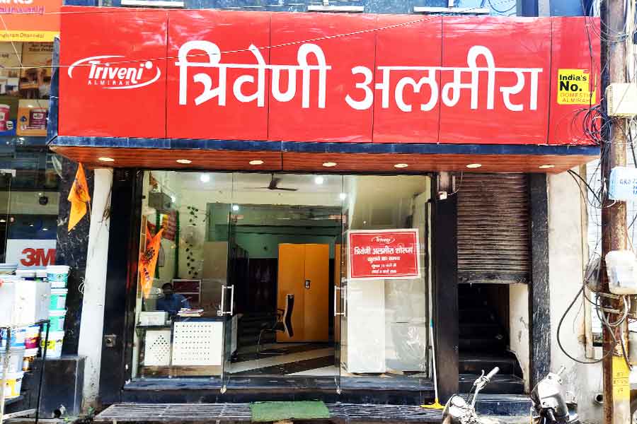 Showroom :: Triveni Almirah